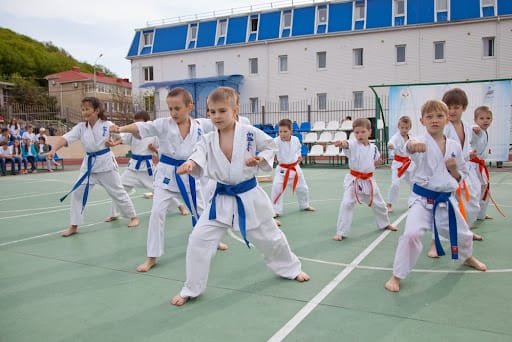 5 Reasons Enrolling in Karate Class Is Worth the Money - Thousandaire